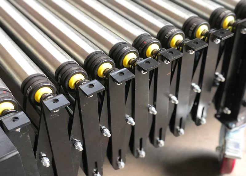 Extendable Power Roller Conveyor With Side Guide Rollers Yifan Conveyor